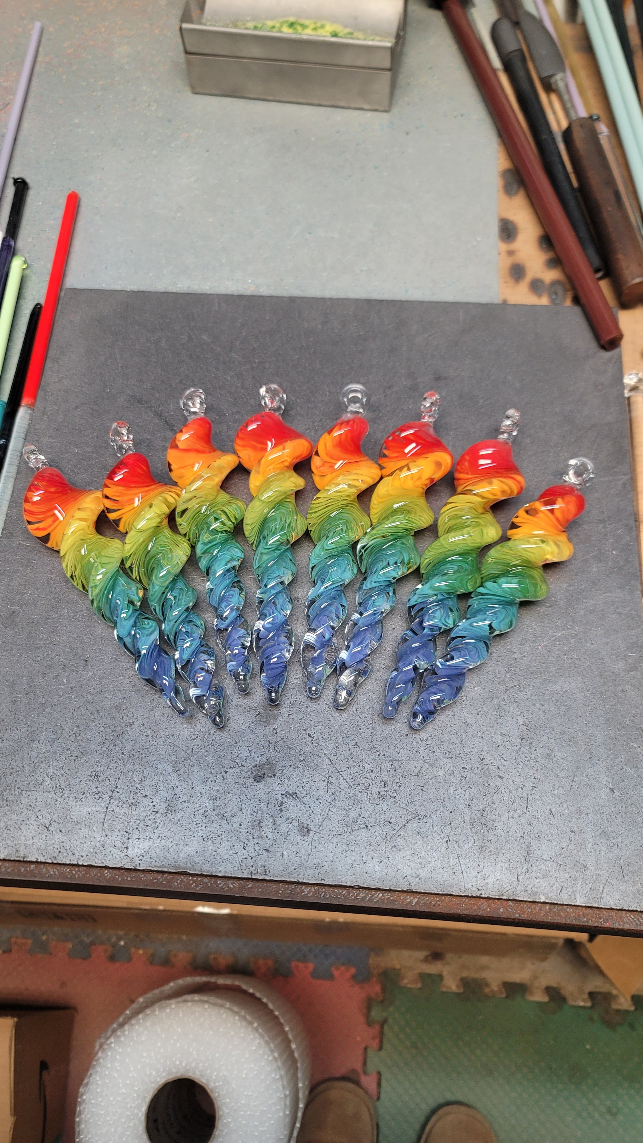 Rainbow Memorial Sun catcher – High 5 Glass